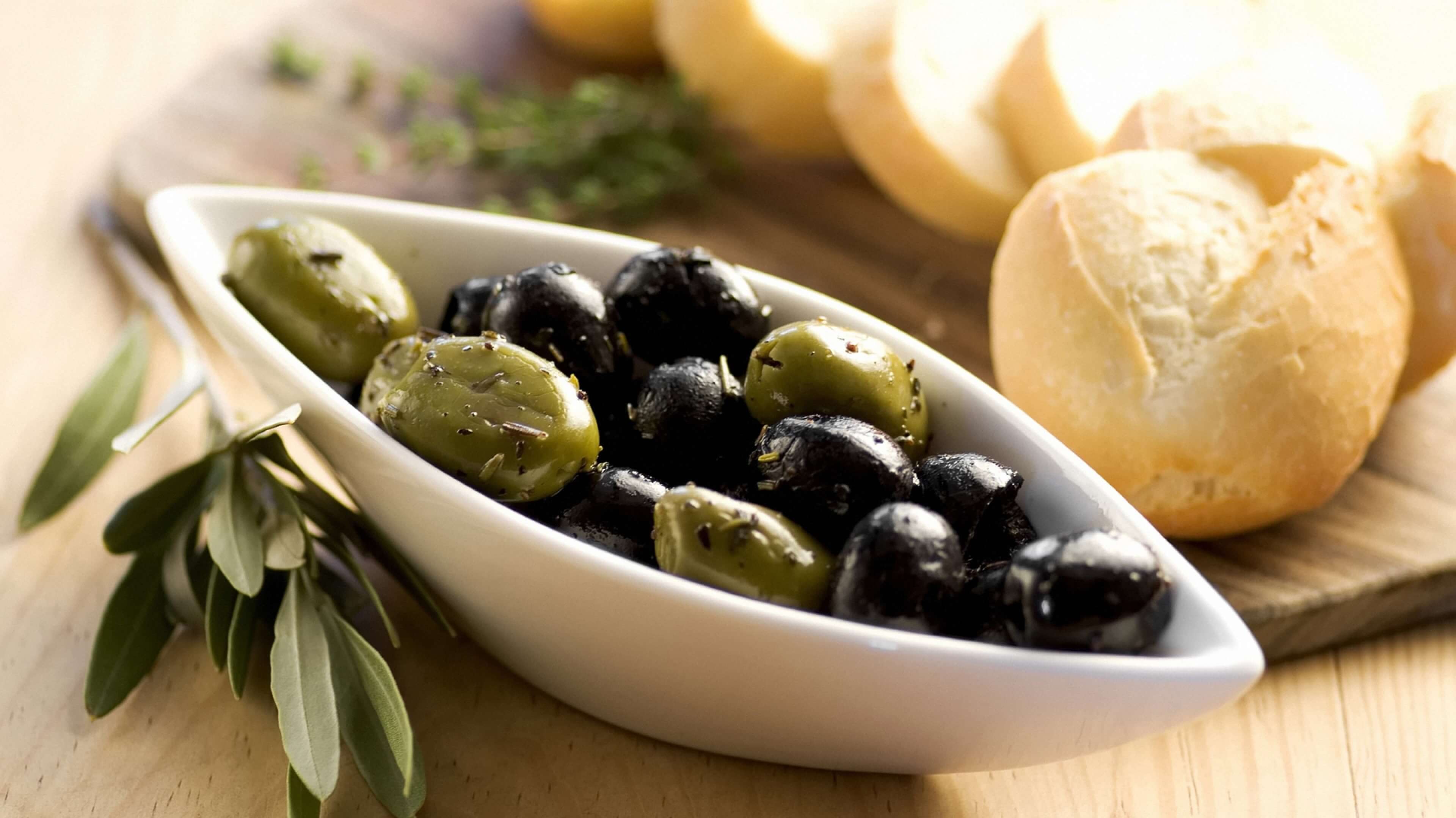 Olives Pictures | WallPics