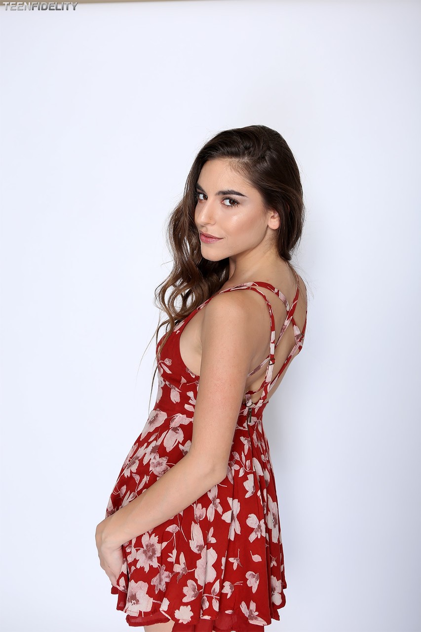 Arielle Faye Android Wallpapers - Wallpics.Net - Wallpapers, Photos ...