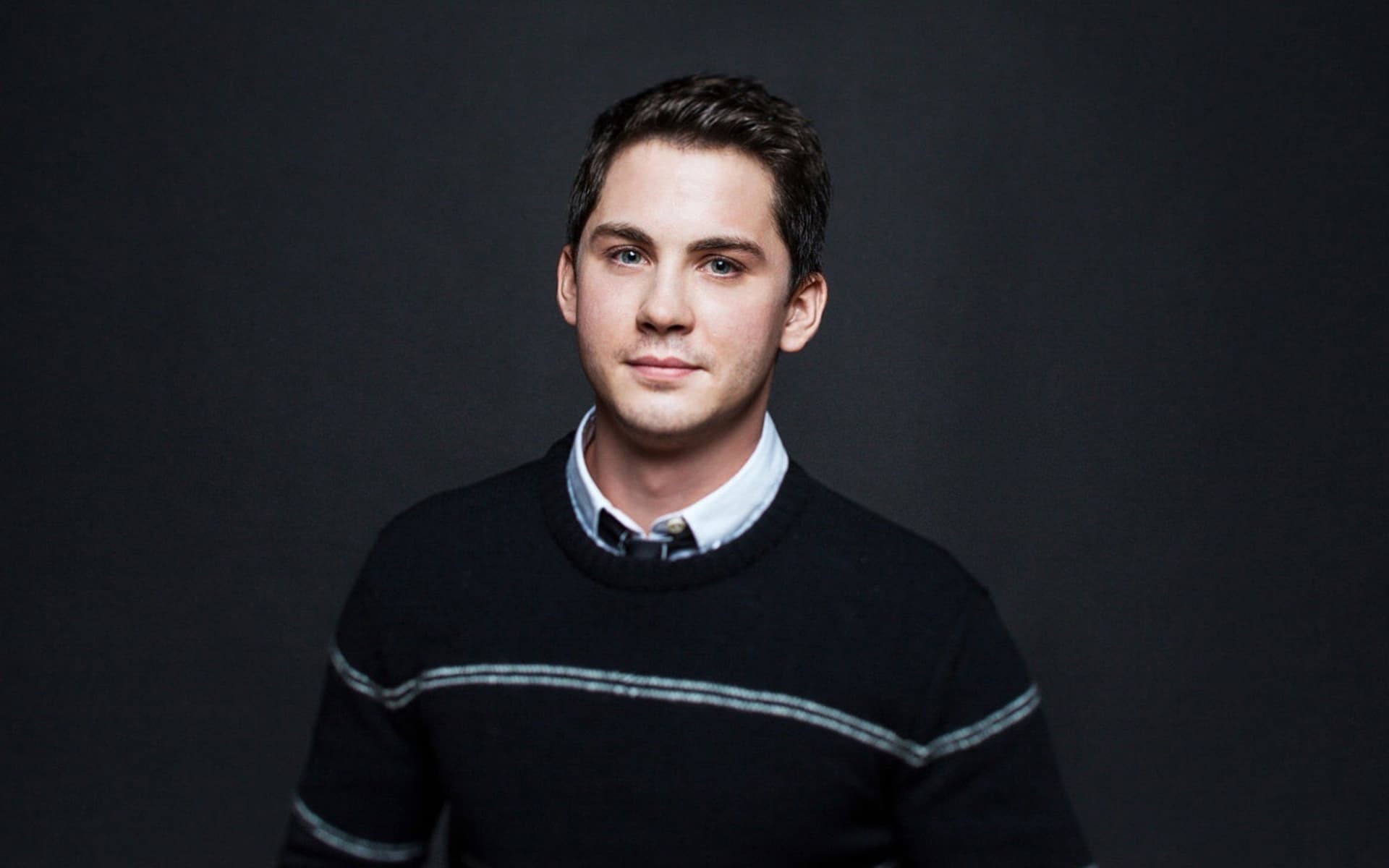 Logan Lerman Computer Wallpapers - Wallpics.Net - Wallpapers, Photos ...